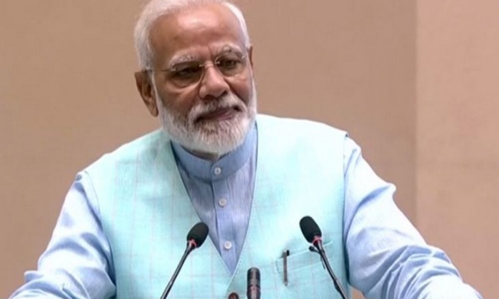 PM Modi seeks participation of teaching community in curbing single-use ...